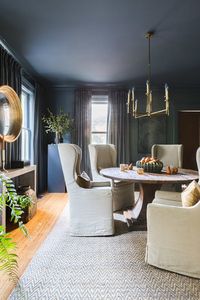 Sean Anderson goes dark