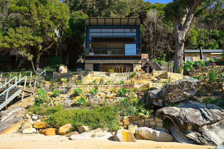 Chasing the dream – the modern Australian beach shack