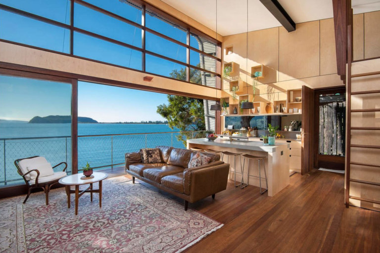 Chasing the dream – the modern Australian beach shack