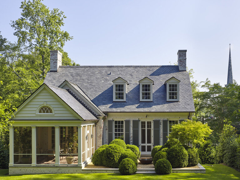 The classical Alabama home of architect James F. Carter