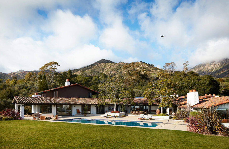 A 50s ranch house faces a beautiful future