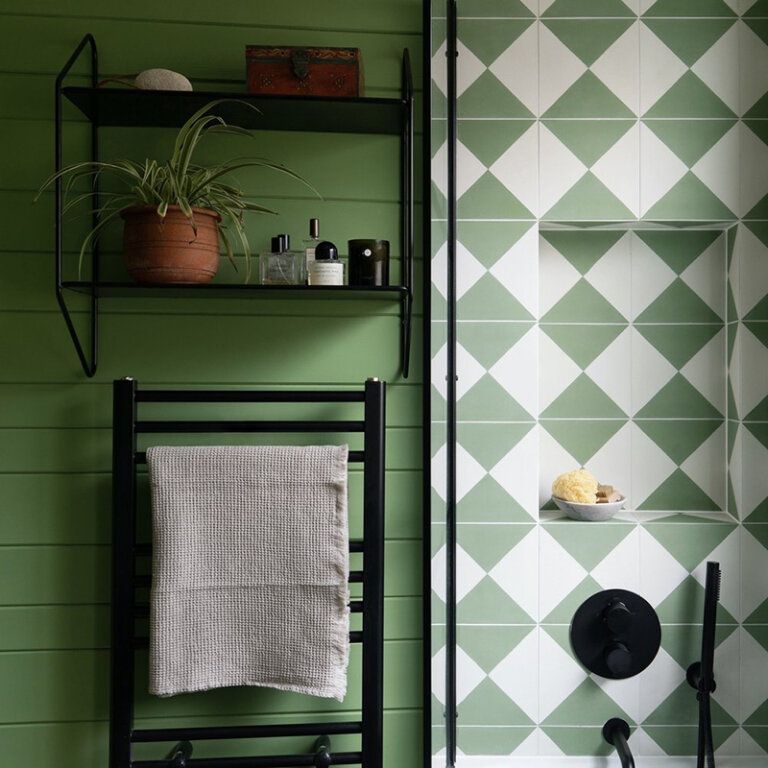 A colourful maisonette flat in London