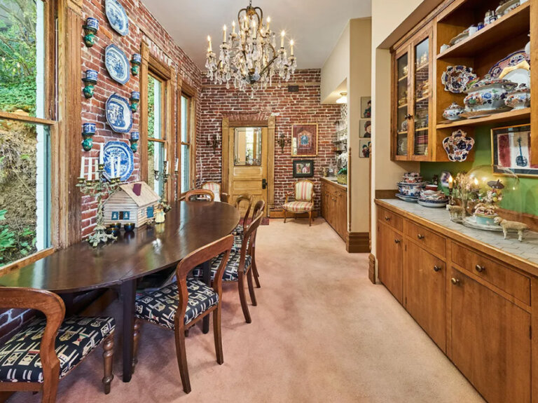 Piggott’s Castle in Portland