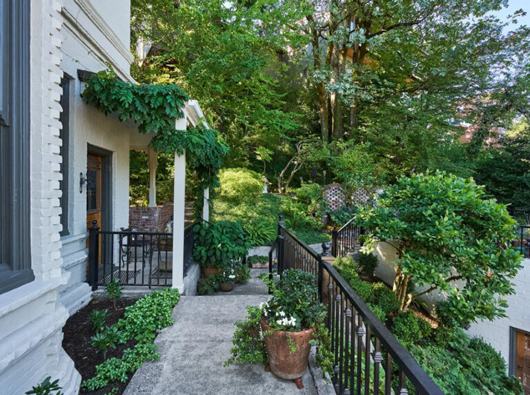 Piggott’s Castle in Portland