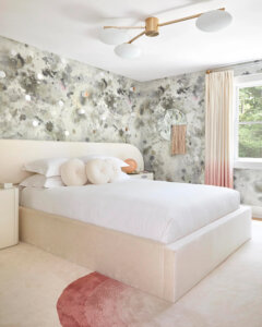 A designer’s mid-century modern Long Island ranch